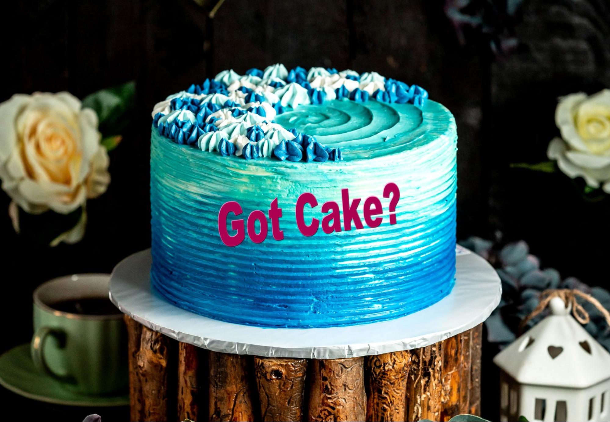 How Many Servings In an 8-Inch Cake?